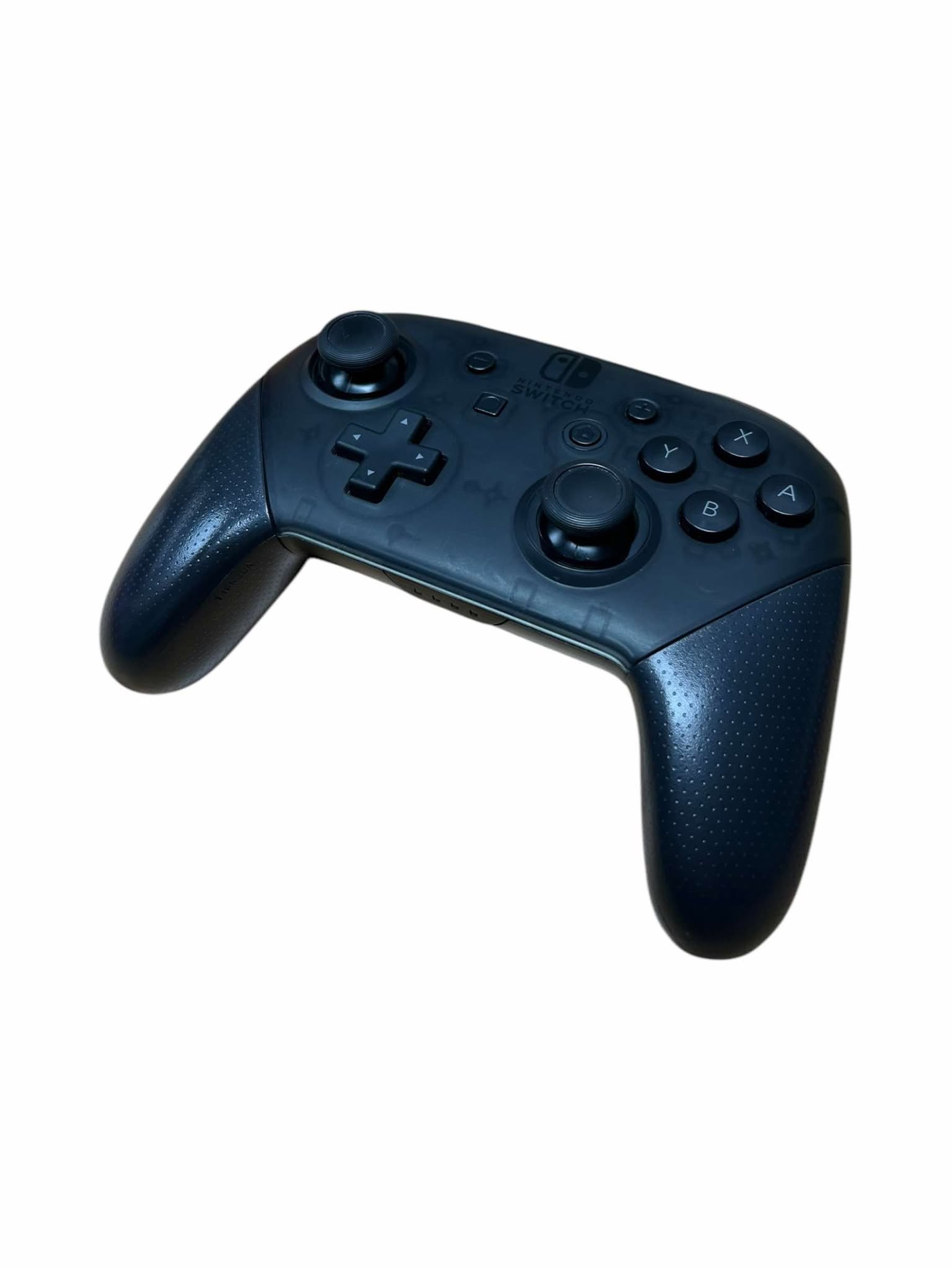 Pre-owned Nintendo Switch Black Pro Controller - Own4Less